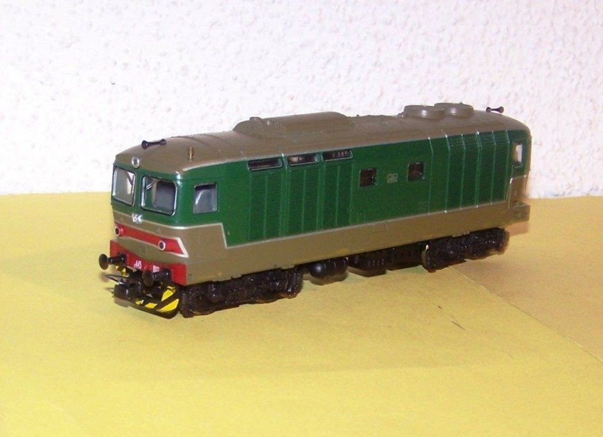 Lima H0 8151: Diesellok der FS D445.1017, 3 Frontlampen (Gebraucht) in ...