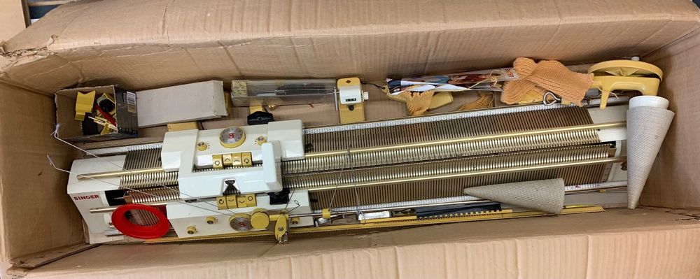 Strickmaschine Singer 2100/2200 | Kaufen auf Ricardo