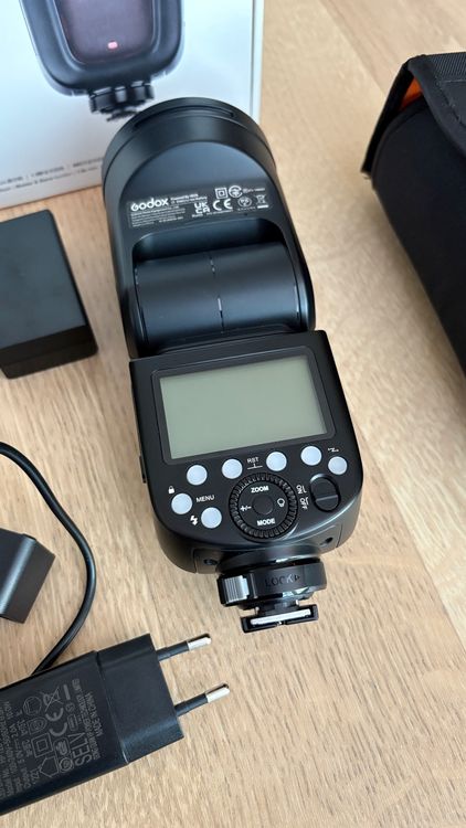 Godox Speedlite V1 Sony + X PRO Transmitter + Kit AK-R1 (Gebraucht) in ...