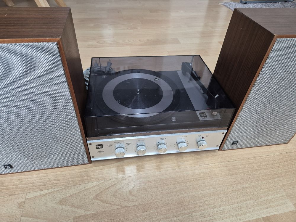 Dual HS25 Plattenspieler mit Zwei Box (Gebraucht) in Wattwil für CHF ...