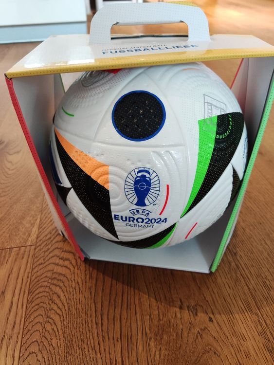 Original EM 2024 Fussball Fussballliebe Gr. 5 (Neu und originalverpackt ...