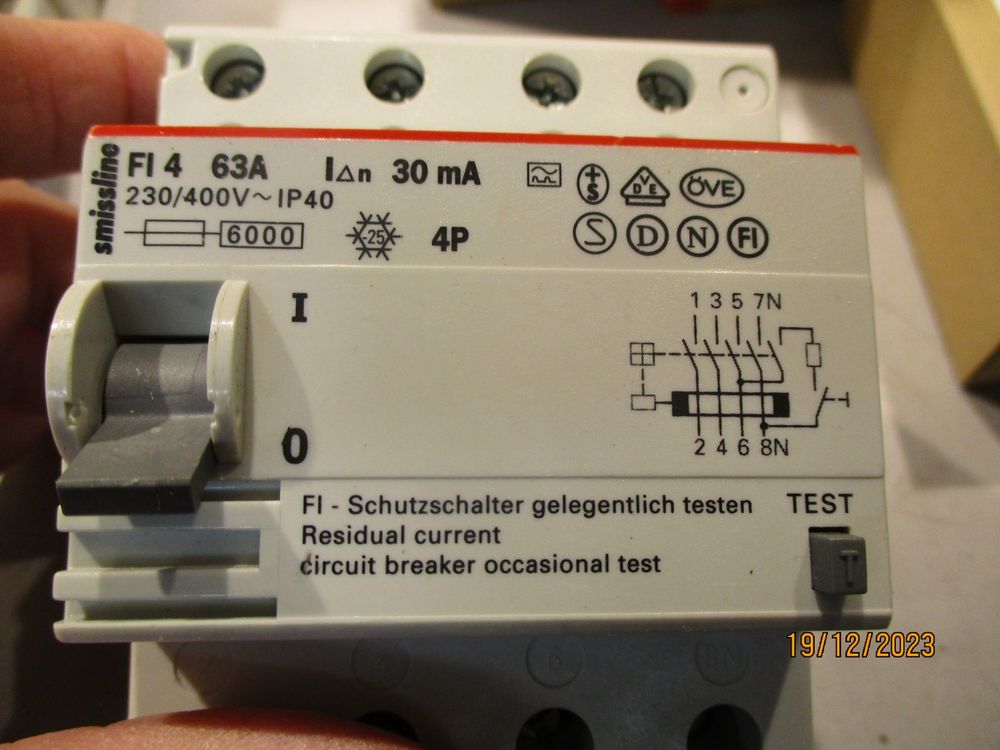 ABB F204 A-63/0.03 (Gebraucht) in Langnau i. E. für CHF 8 – nur Abholung auf Ricardo kaufen