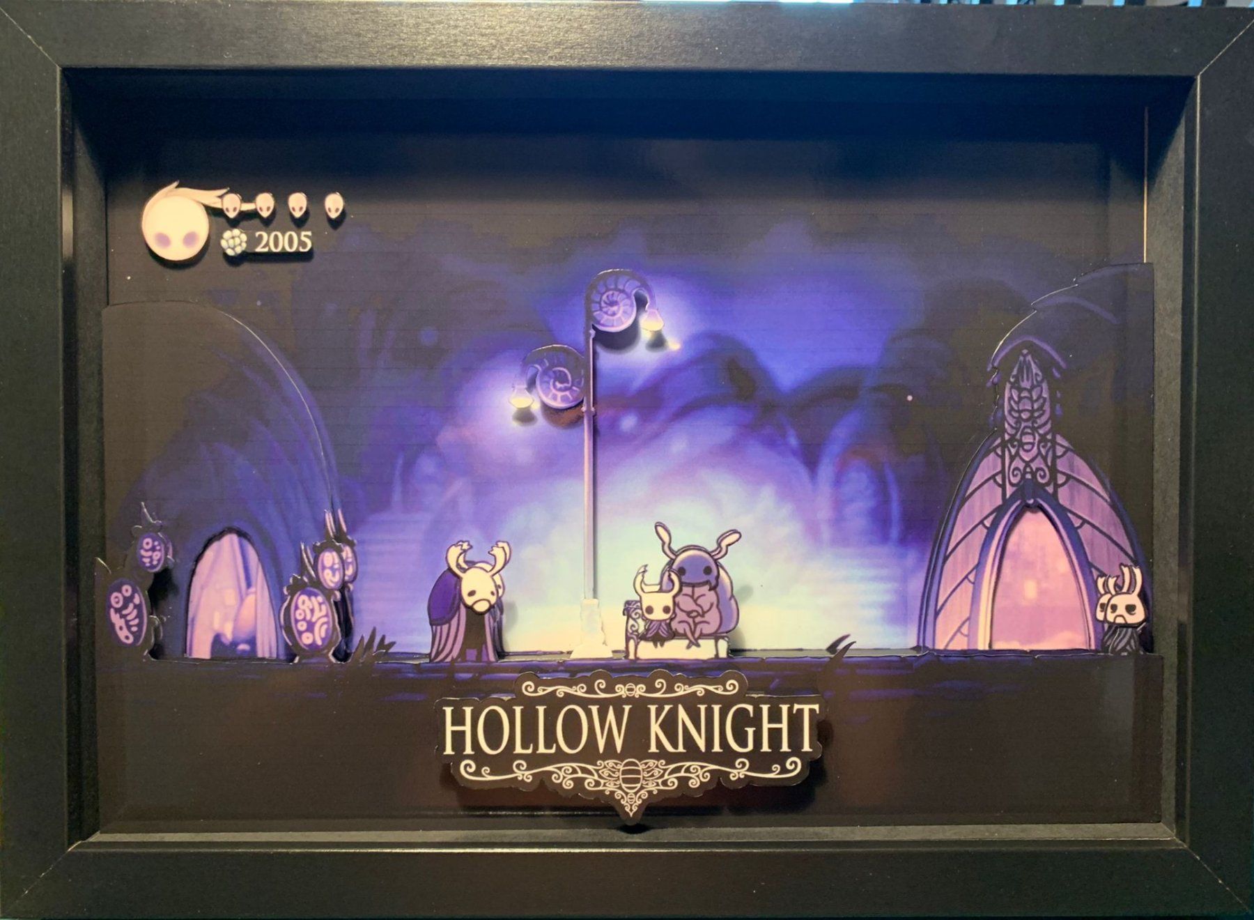 Hollow Knight Dirtmouth Shadow Box Diorama (Neu (gemäss Beschreibung ...