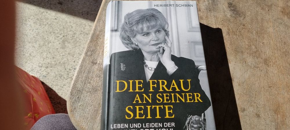 Die Frau an seiner seite Hannelore Kohl | Kaufen auf Ricardo