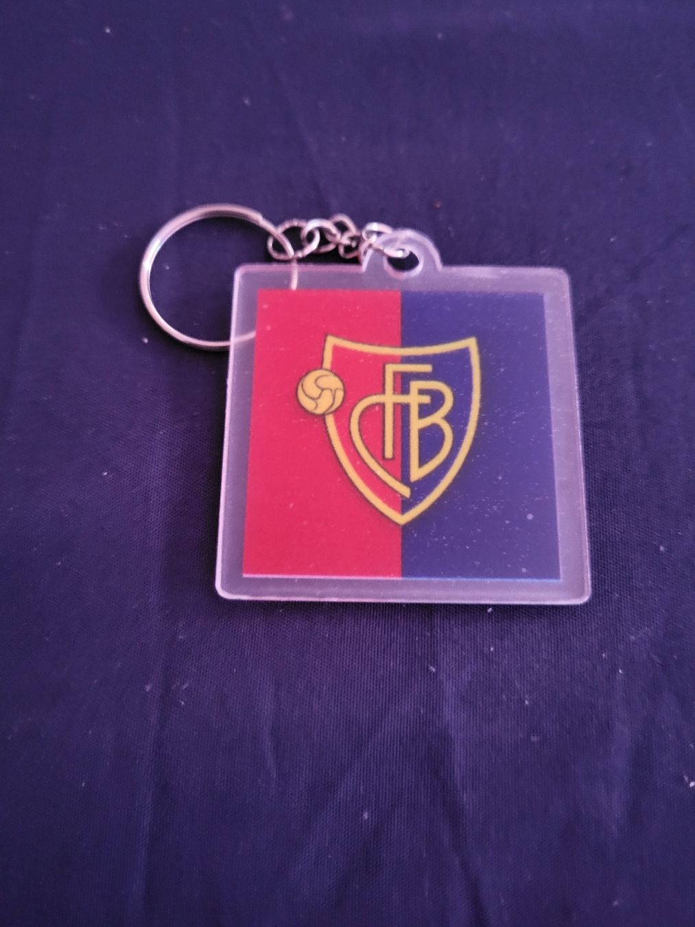 FC Basel Schlüsselanhänger + 2 Gutscheine – Super Deal! (Neu (gemäss ...