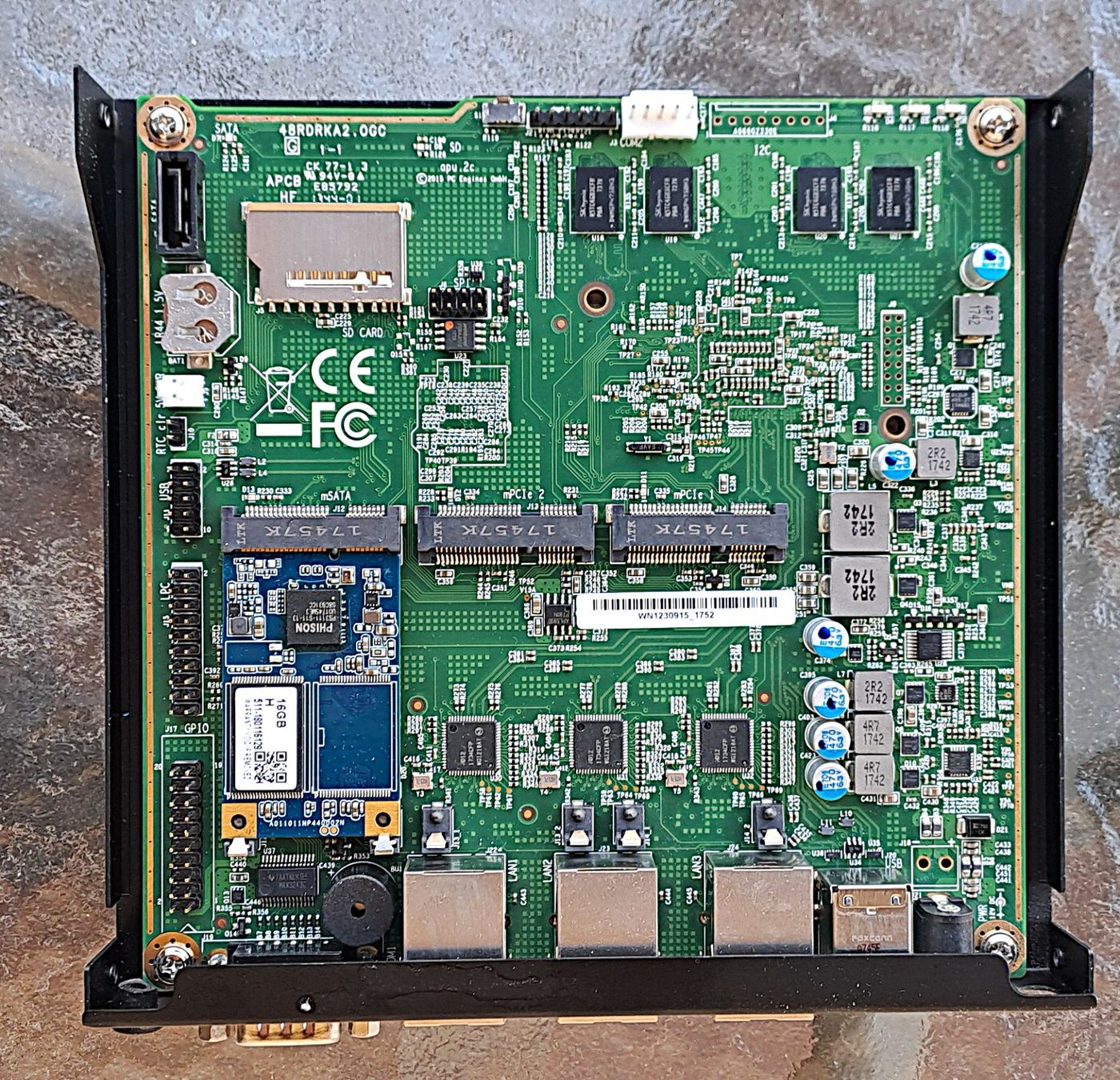 PC Engines APU2 – Carte système réseau 4 GB – 3x LAN Gigab (Gebraucht ...
