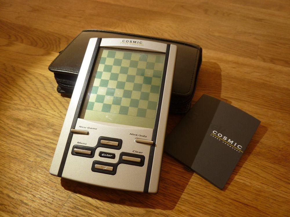 Schach Chess Computer Saitek COSMIC (Gebraucht) in Hochfelden für CHF ...