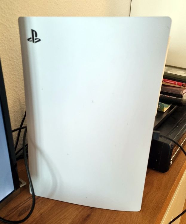 SPS 5 PS5 Digital Edition mit 5 Spielen, 2 pads (Gebraucht) in Adlikon ...