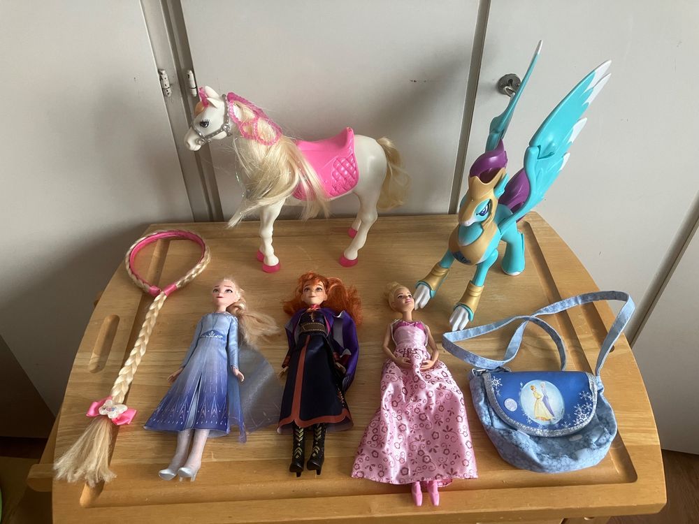 Barbie Puppen, Einhorn & Zubehör (Gebraucht) in Frick für CHF 11 – nur ...