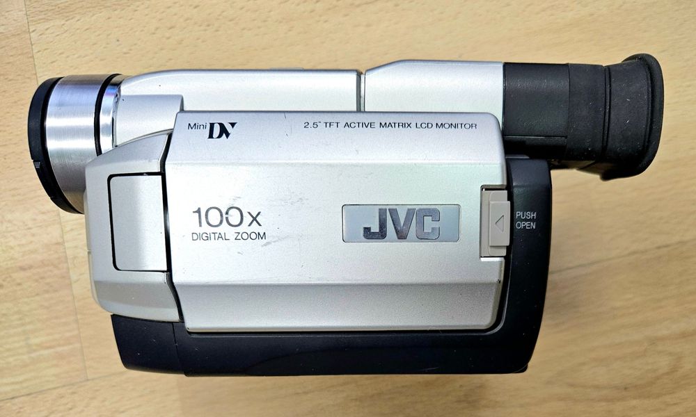 JVC MiniDV Kamera | Kaufen auf Ricardo