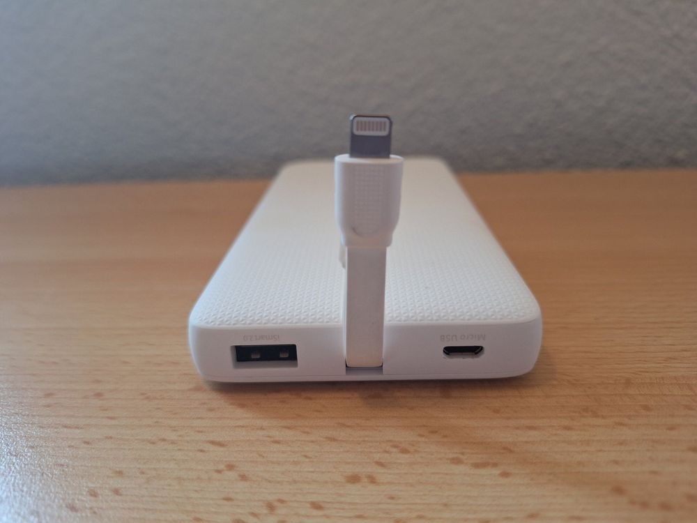 Powerbank mit Lightning und USB für iPhone, iPad & Android (Gebraucht ...