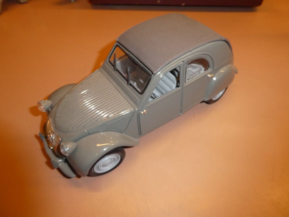 Citreon Modell 1952 (Gebraucht) in für CHF 25 – mit Lieferung auf ...