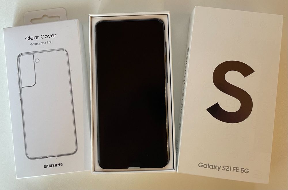 Galaxy S21 FE 5G / SM-G990B/DS (Neu und originalverpackt) in Uster für ...