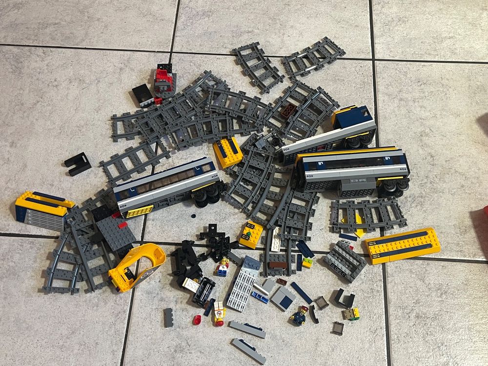Lego City Zug Teile (Gebraucht) in Kaiseraugst für CHF 29 – mit ...