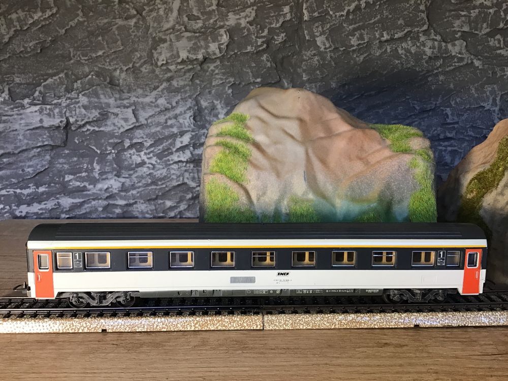 Modelleisenbahn Personenwagen Spur H0 Lima SNCF 1 Klasse (Gebraucht) in Hombrechtikon für CHF 15 ...