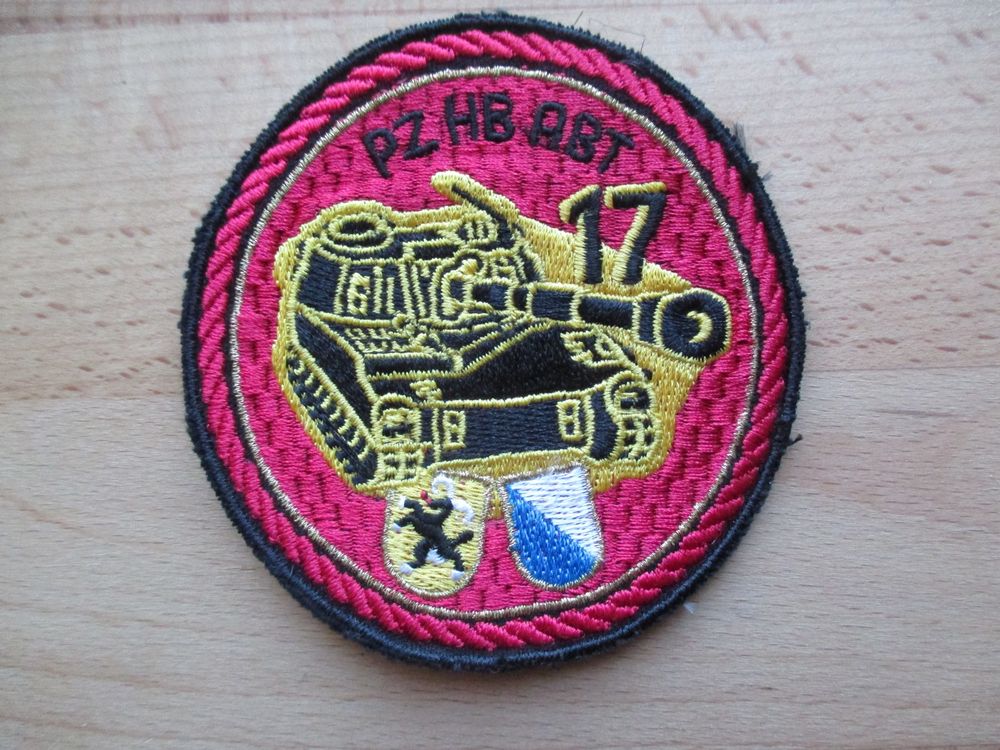 Badge Militärabzeichen PZ HB ABT 17 | Kaufen auf Ricardo