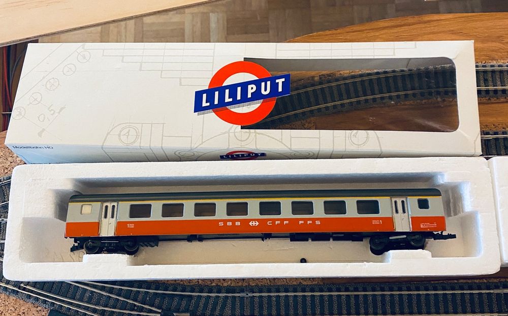 Liliput 5 Swiss-Express Wagen Bastelware (Gebraucht) in Uster für CHF 71 – mit Lieferung auf ...