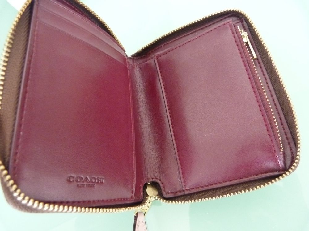 Coach Portemonnaie (Neu (gemäss Beschreibung)) in Diessenhofen für CHF ...
