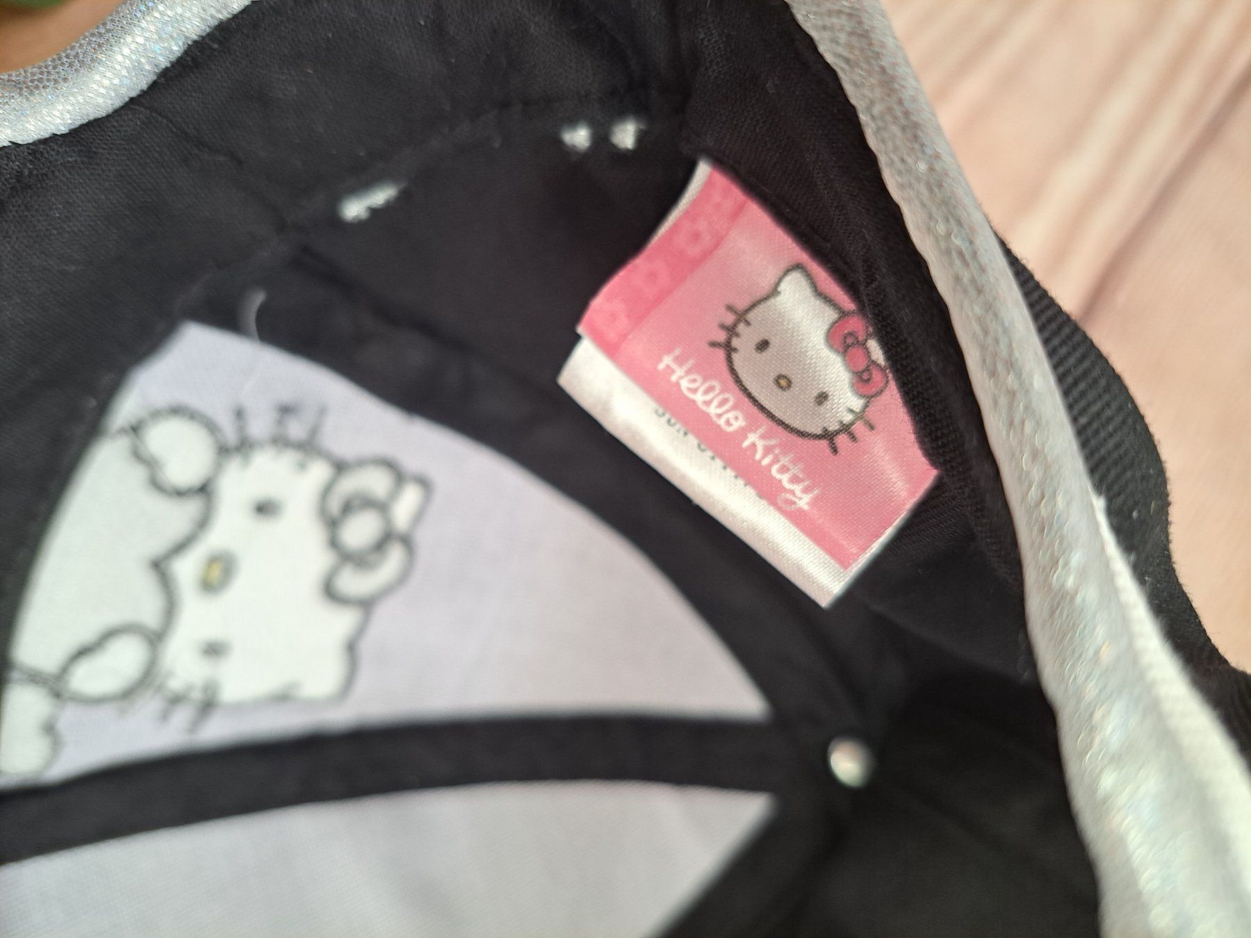 🧢Casquette Hello Kitty Noire Neuf Sanrio /Mütze Hello Kitty (Gebraucht ...