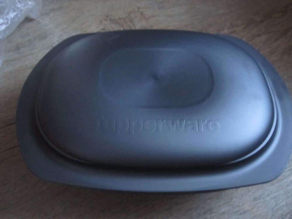 Tupperware Ultra Pro 2L (Neu und originalverpackt) in Unteriberg für ...