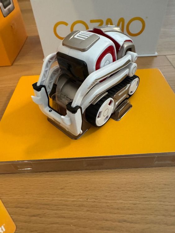 ANKI COZMO BASE KIT (Gebraucht) in Muttenz für CHF 100 – mit Lieferung ...