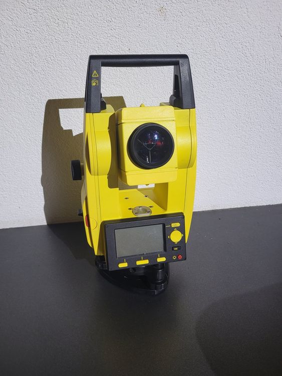 Leica Builder Tachymeter R100M (Gebraucht) in Orvin für CHF 115 – nur ...
