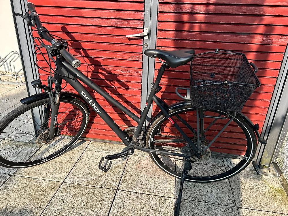 Trekkingrad (Damen) ORTLER Chur (Gebraucht) in Unterseen für CHF 150 ...