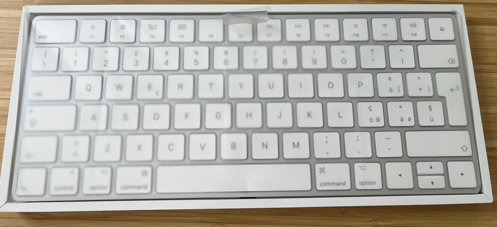 Apple Magic Keyboard - Italian Layout (Neu und originalverpackt) in ...