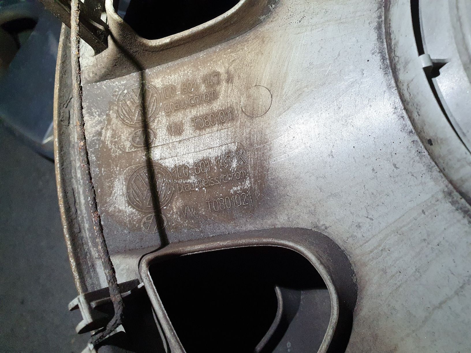 Original VW BEETLE 4x Radkappen 16 Zoll (golf passat) Winter (Gebraucht ...