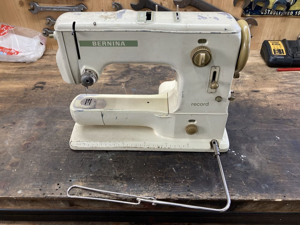 BERNINA record 530-1 Nähmaschine | Kaufen auf Ricardo