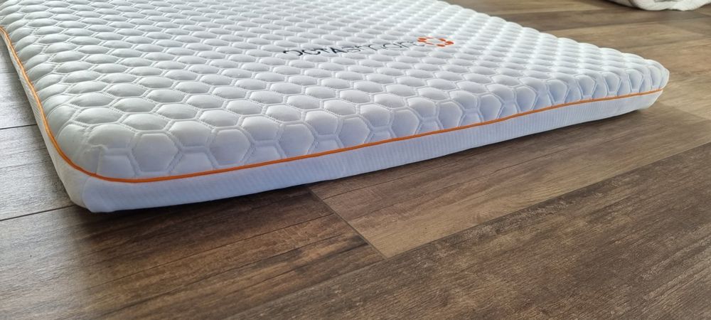 Topper 200 cm x 90cm (Gebraucht) in Seelisberg für CHF 30 – nur Abholung auf Ricardo kaufen