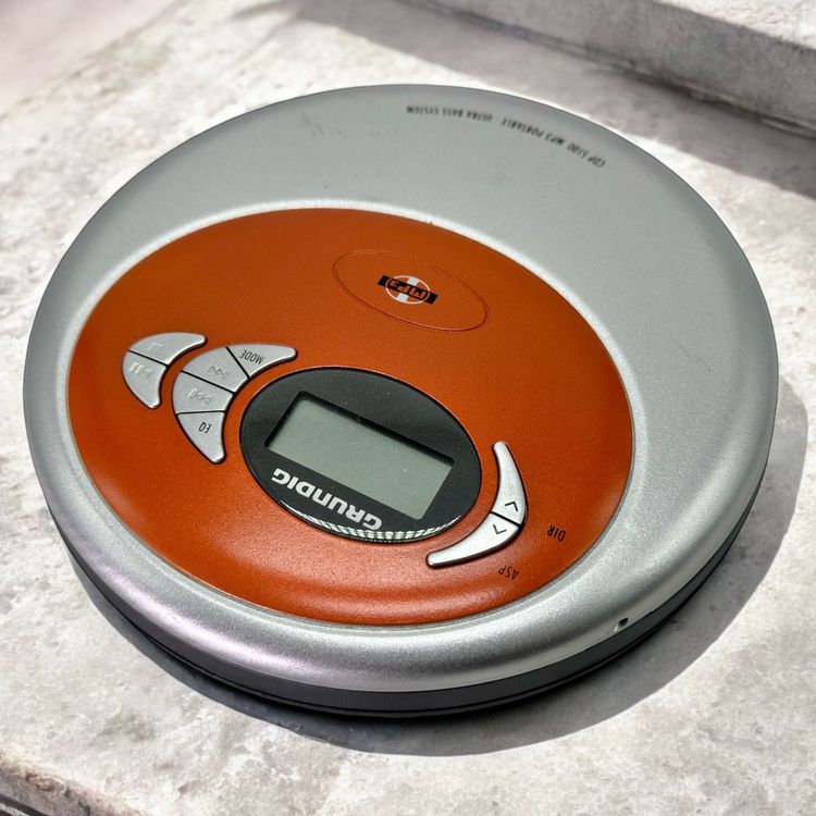 Baladeur Cd Portable GRUNDIG CDP 5100 SPCD (Gebraucht) in Morges für CHF 20 – mit Lieferung auf ...