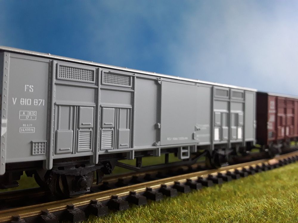 2 x Roco _ FS Italia Spitzdachwagen _ Güterwagen _ Spur H0 | Kaufen auf ...