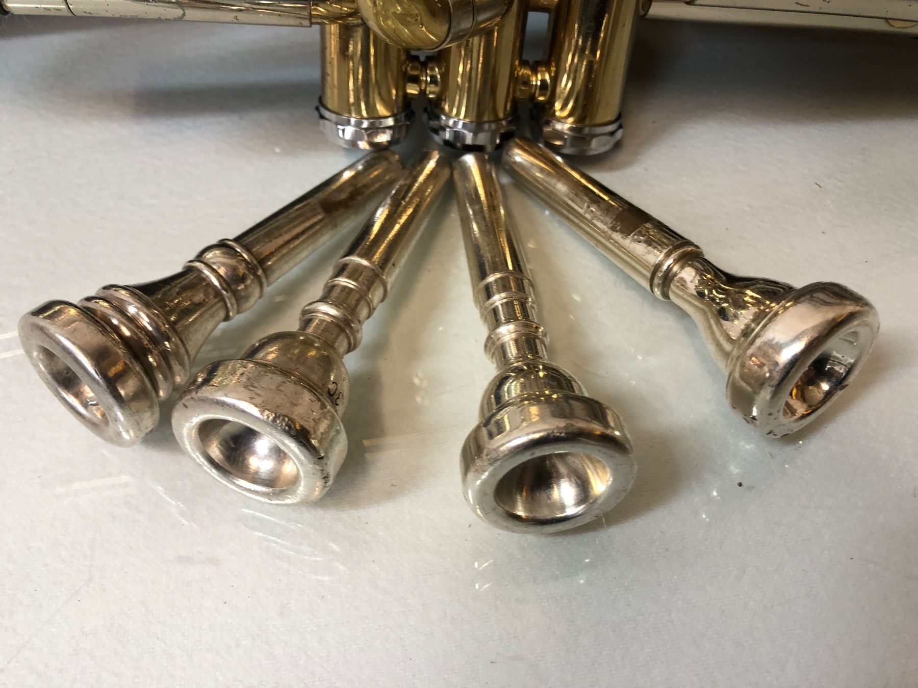 Trompete von Capri by Getzen, inkl. 4x Mundstück und Case (Gebraucht ...