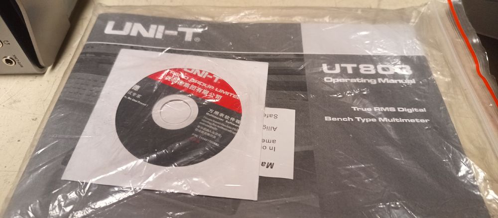 UNI-T UT803 RMS Multimeter Tischmultimeter Digital | Kaufen auf Ricardo