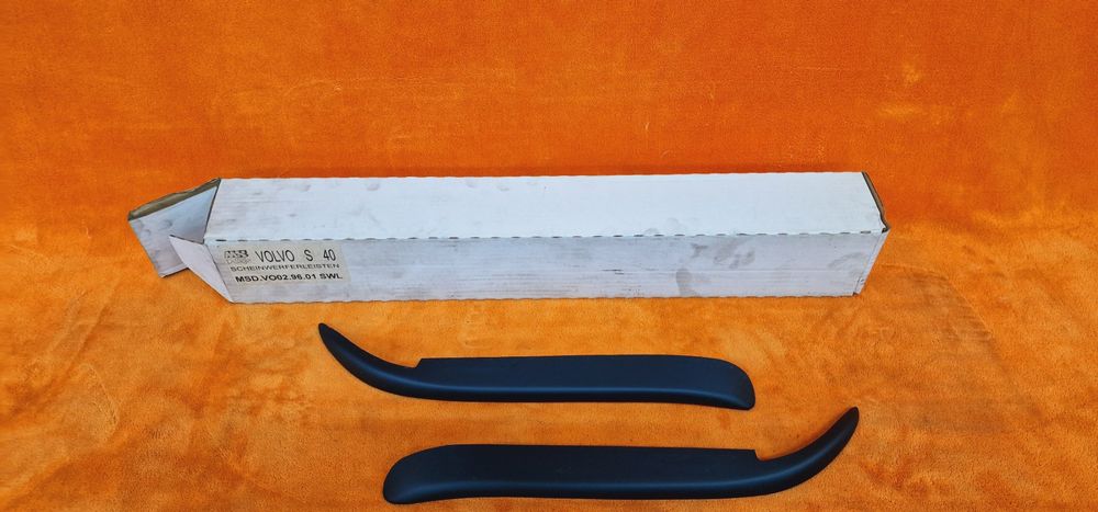 Scheinwerferblenden Volvo (Neu und originalverpackt) in Gwatt (Thun) für CHF 80 – mit Lieferung ...