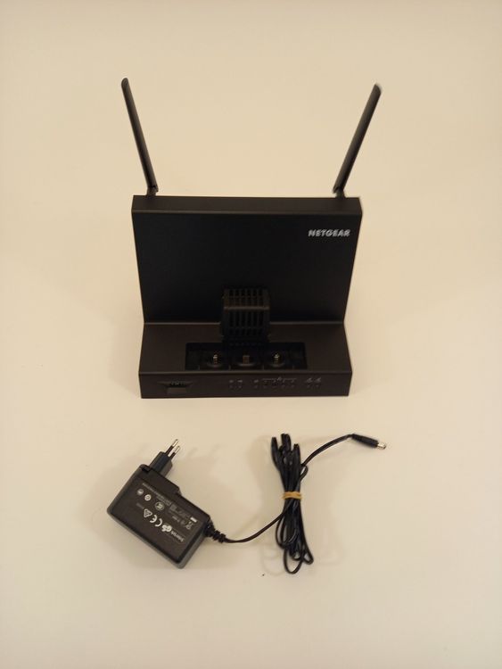 Netgear Aircard Smart Cradle DC112A (Gebraucht) in Menznau für CHF 50 ...