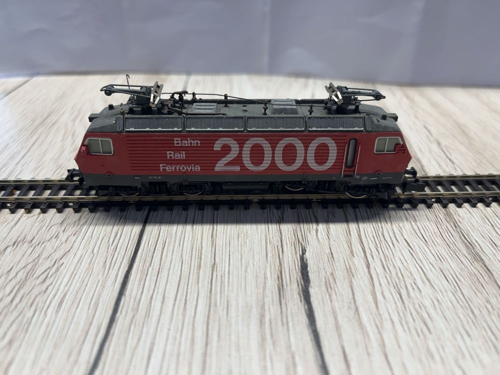 ROCO lok 2000 sollte aus der reihe Re 4/4 sein (Gebraucht) in Biberen ...