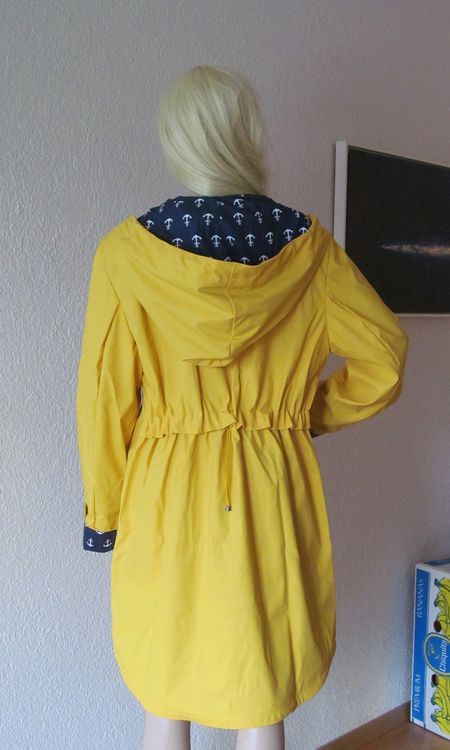 NEU gelber Lackmantel Regenmantel Friesennerz DramaDrop (Neu und originalverpackt) in ...