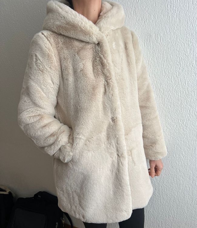 Warme Winterjacke von StefaneL, Grösse M, Top Zustand! (Neu (gemäss ...