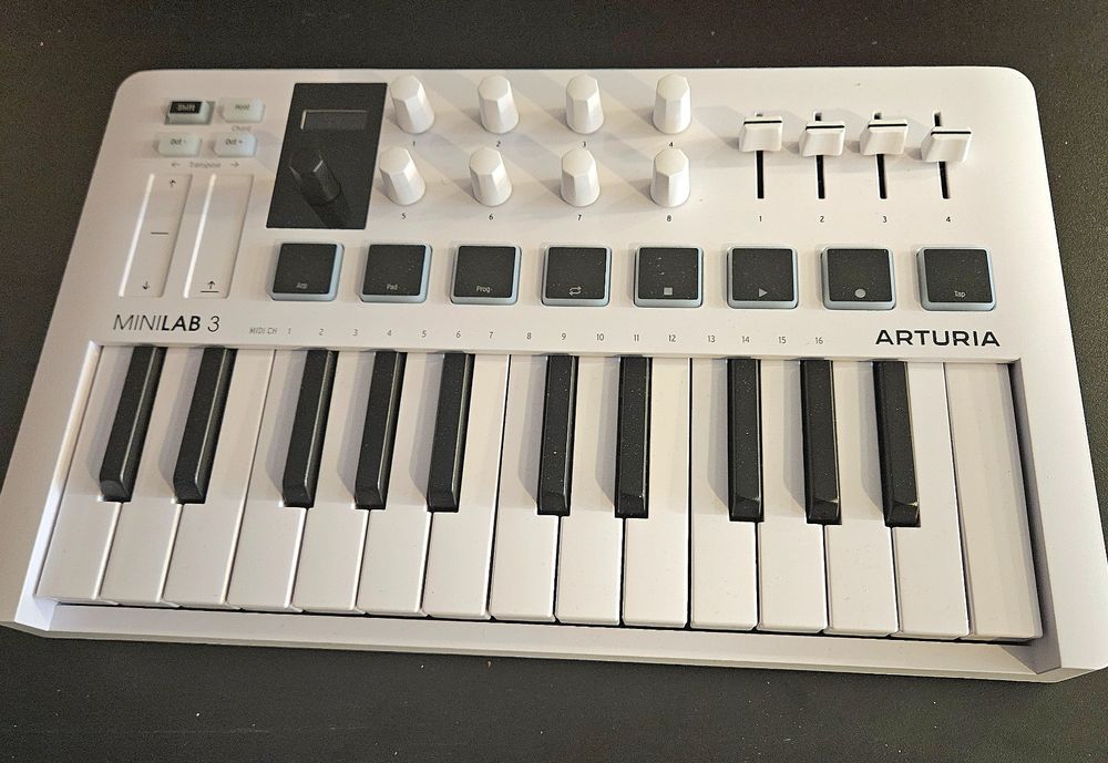 Arturia Minilab 3 MIDI Controller | Kaufen auf Ricardo