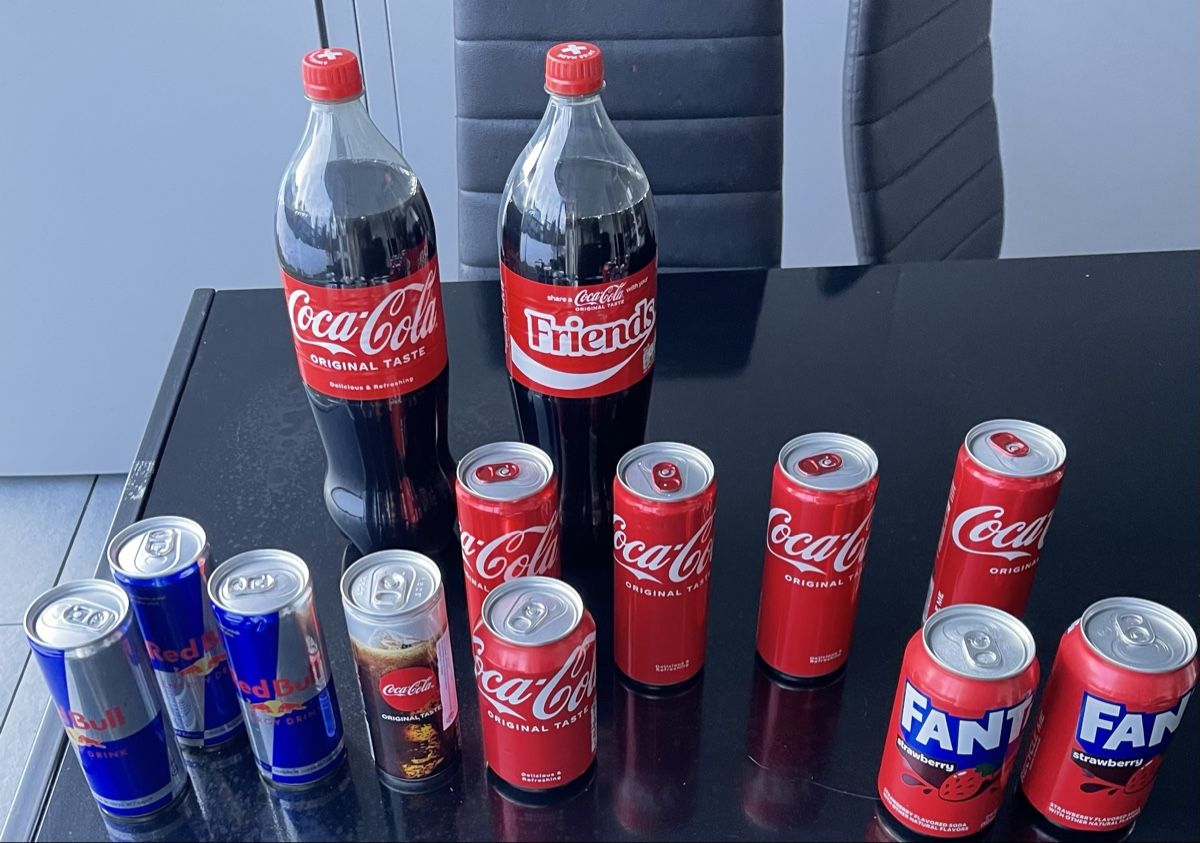Getränke-Mix Paket: Coca-Cola, Fanta Strawberry & Red Bull (Neu und ...