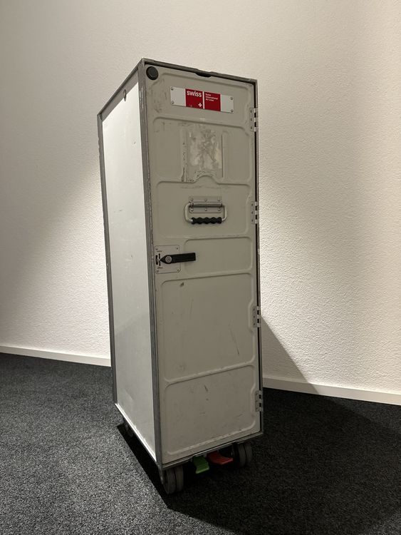 SWISS Flugzeug Trolley inkl. 4 Schubladen (Gebraucht) in Uitikon ...