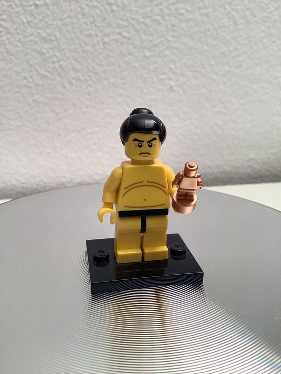 Lego Minifigures Sumo Wrestler Serie 3 (Gebraucht) in Willisau für CHF ...