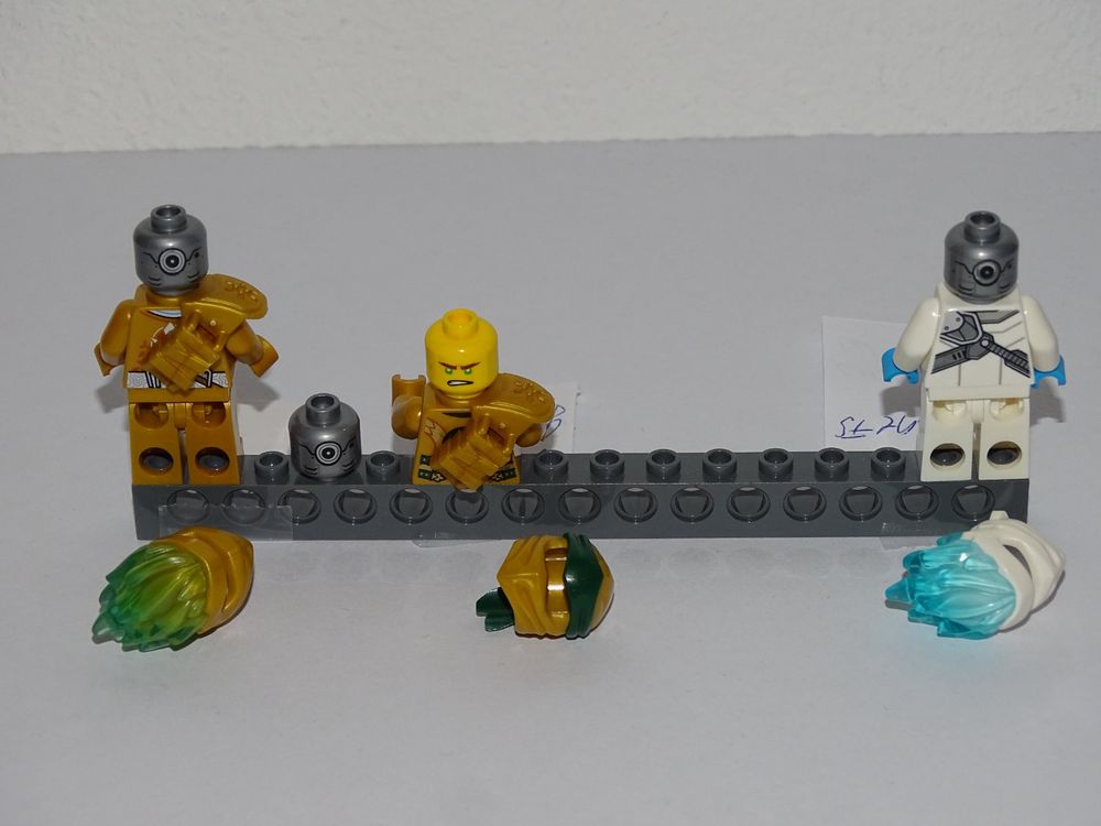 Lego Ninjago Zane FS, Zane (Golden Ninja) und Lloyd Gold. N. (Gebraucht ...