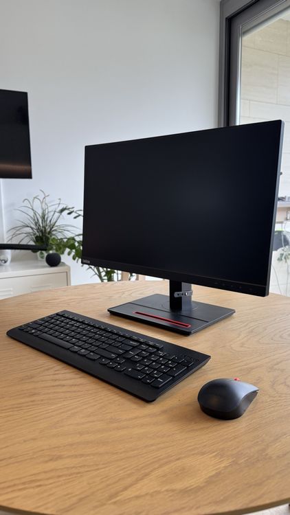 NUOVO Lenovo ThinkVision Monitor, Keyboard, Mouse Set (Nuovo e nell ...