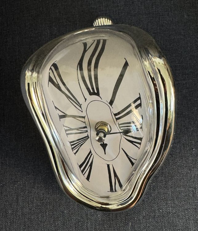 Dali Uhr | Kaufen auf Ricardo