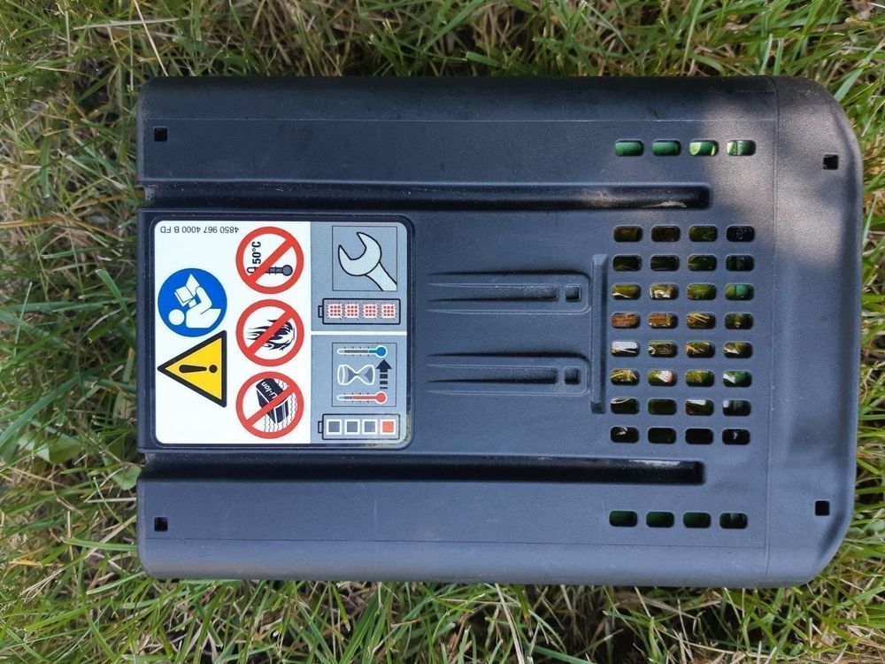 Stihl AP 300 S | Kaufen auf Ricardo