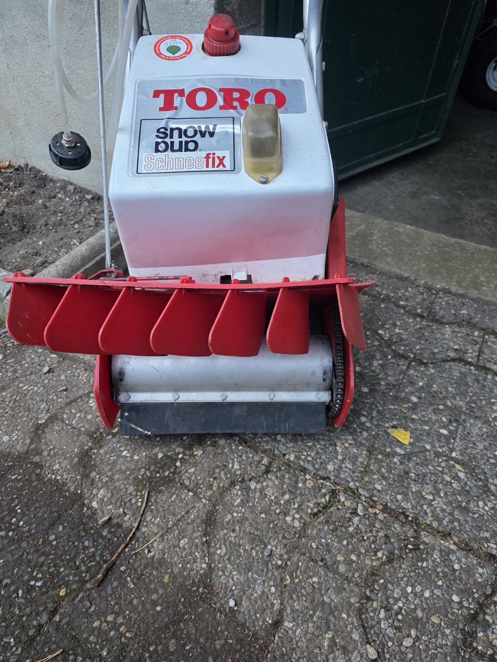 TORO Snow Pup Schneefix– Schneefräse / Schneeschieber (Gebraucht) in ...