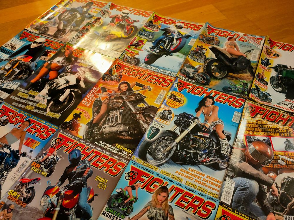 Fighters Magazin Sammlung mit Postern, Aufnähern, Aufkleber (Gebraucht ...